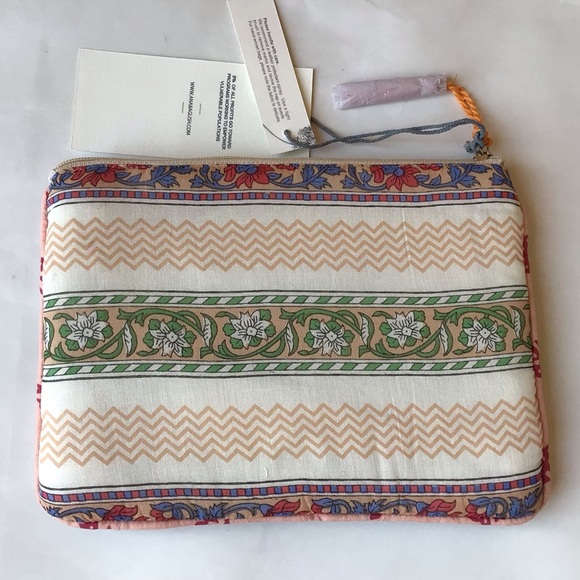 Sundance | Bags | New Sundance Catalog Delilah Print Pouches Bag | Poshmark